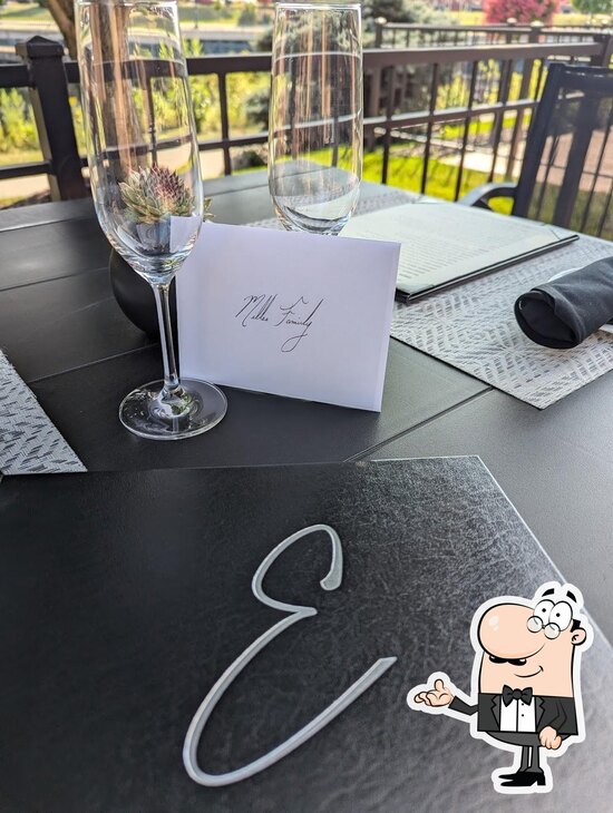 Essence Restaurant + Bar, Elkhart - Restaurant menu, prices and reviews