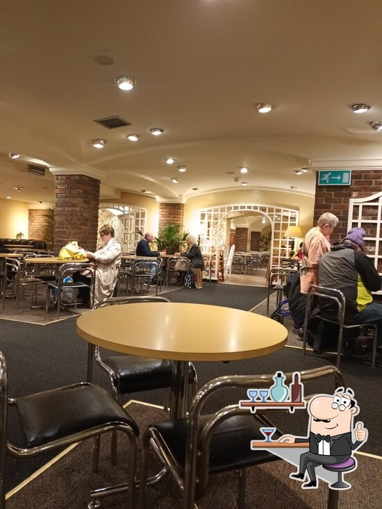 Pillars, Cardiff - Restaurant menu, prices and reviews