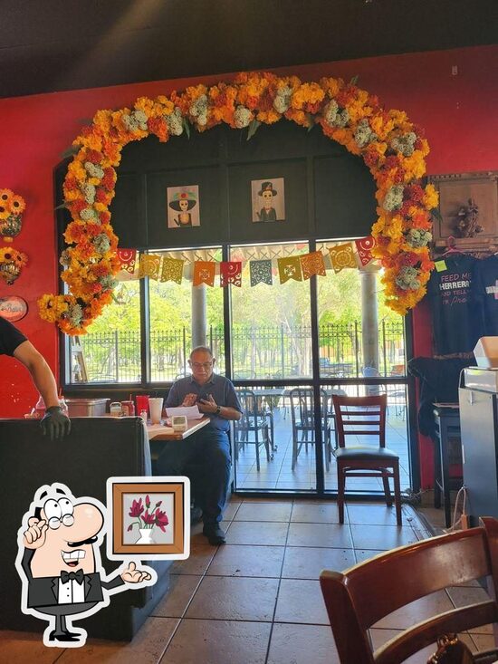 Herrera's Cafe #1, Dallas - Restaurant menu, prices and reviews