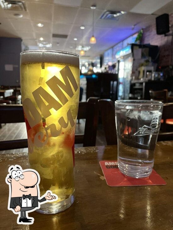 Wing House & Sports Bar, Toronto - Restaurant menu, prices and reviews